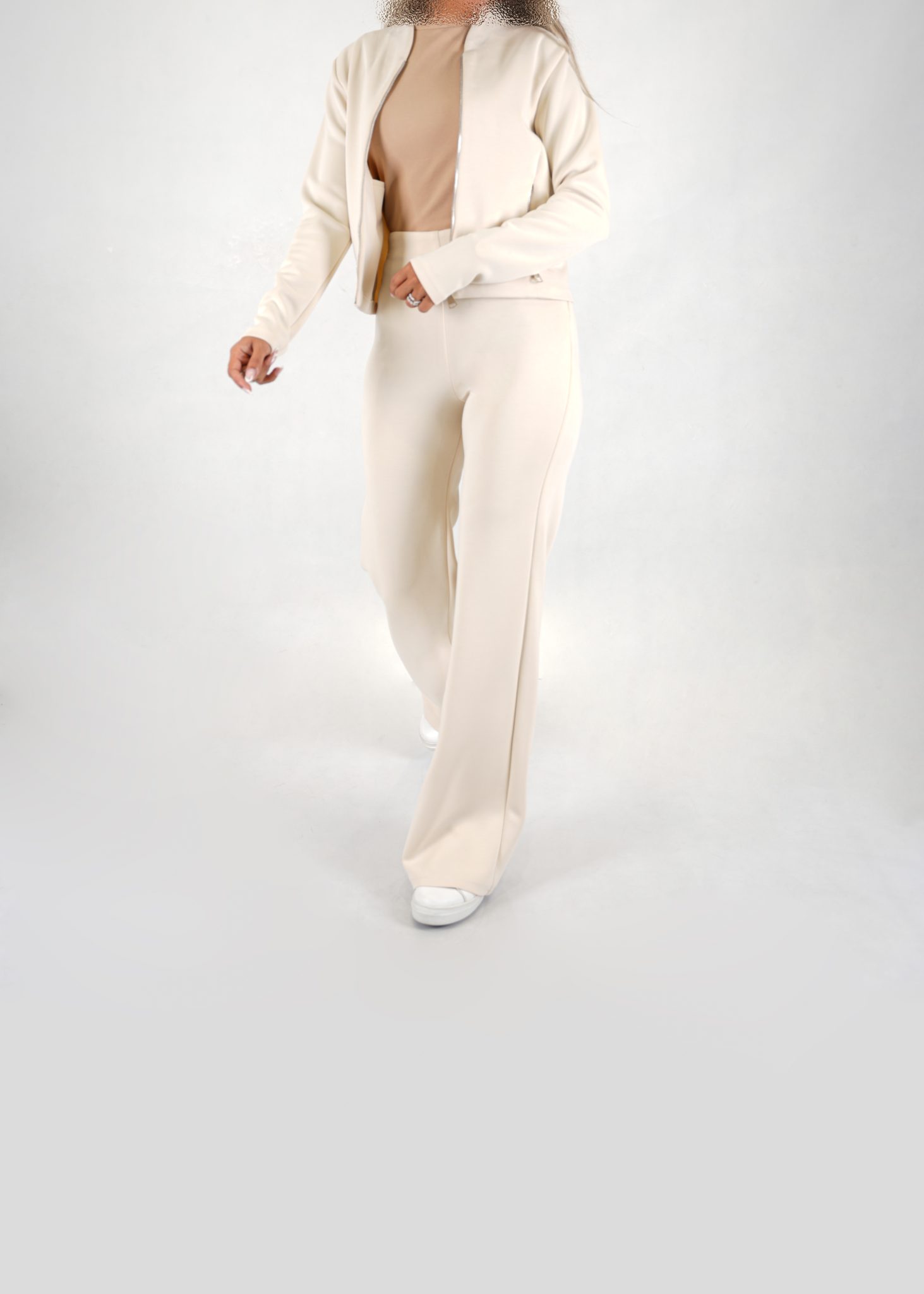 Set Sevin – نعیمه محسنی